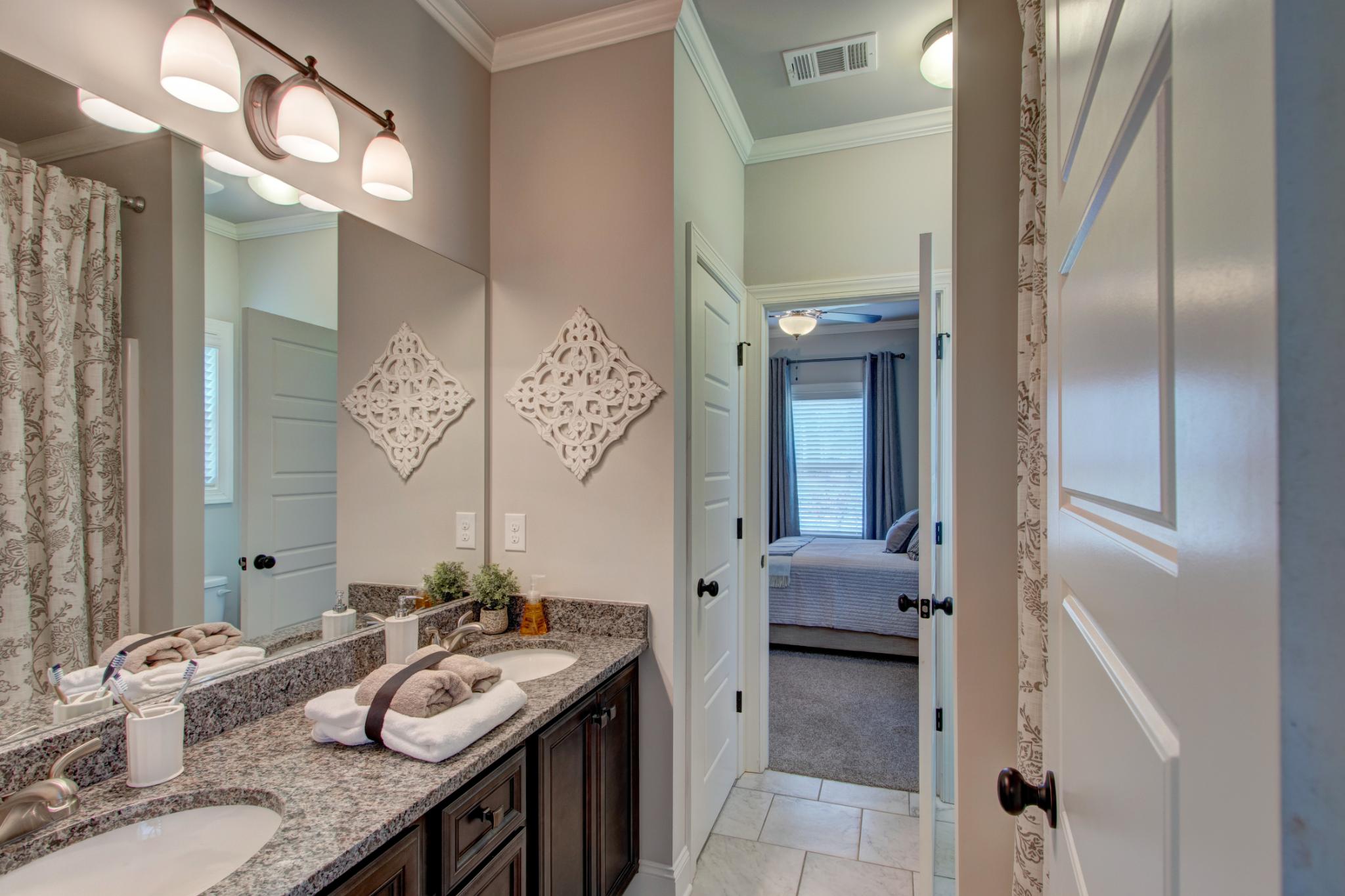 Bathrooms Photo Gallery | Reliant Homes