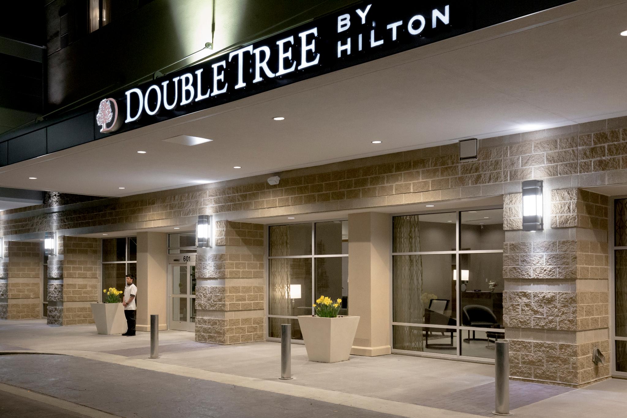 HCW Development | Evansville DoubleTree Convention Center Hotel ...