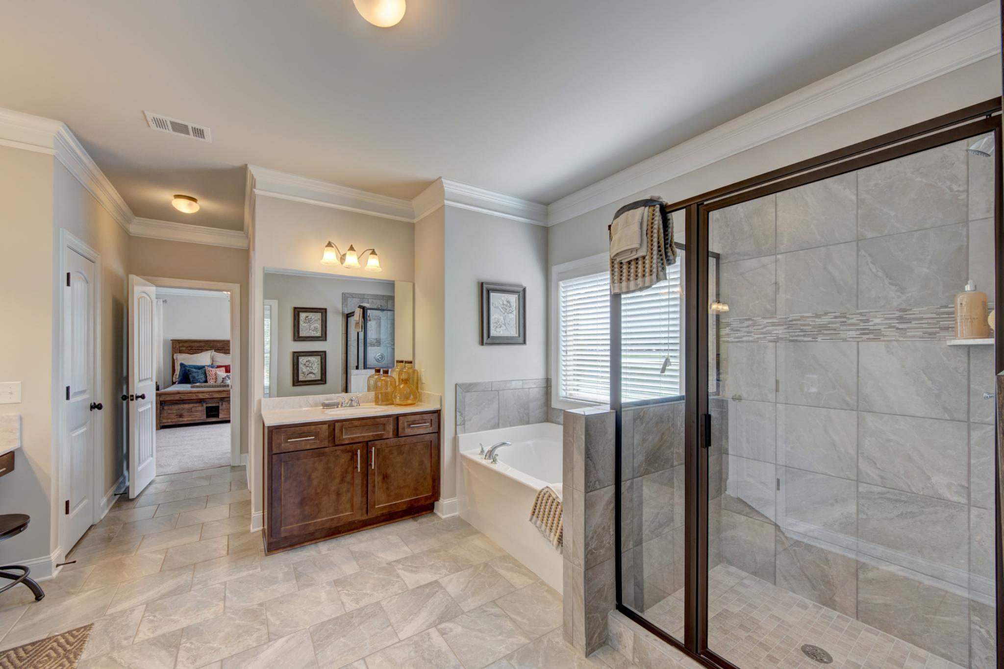 Bathrooms Photo Gallery | Reliant Homes