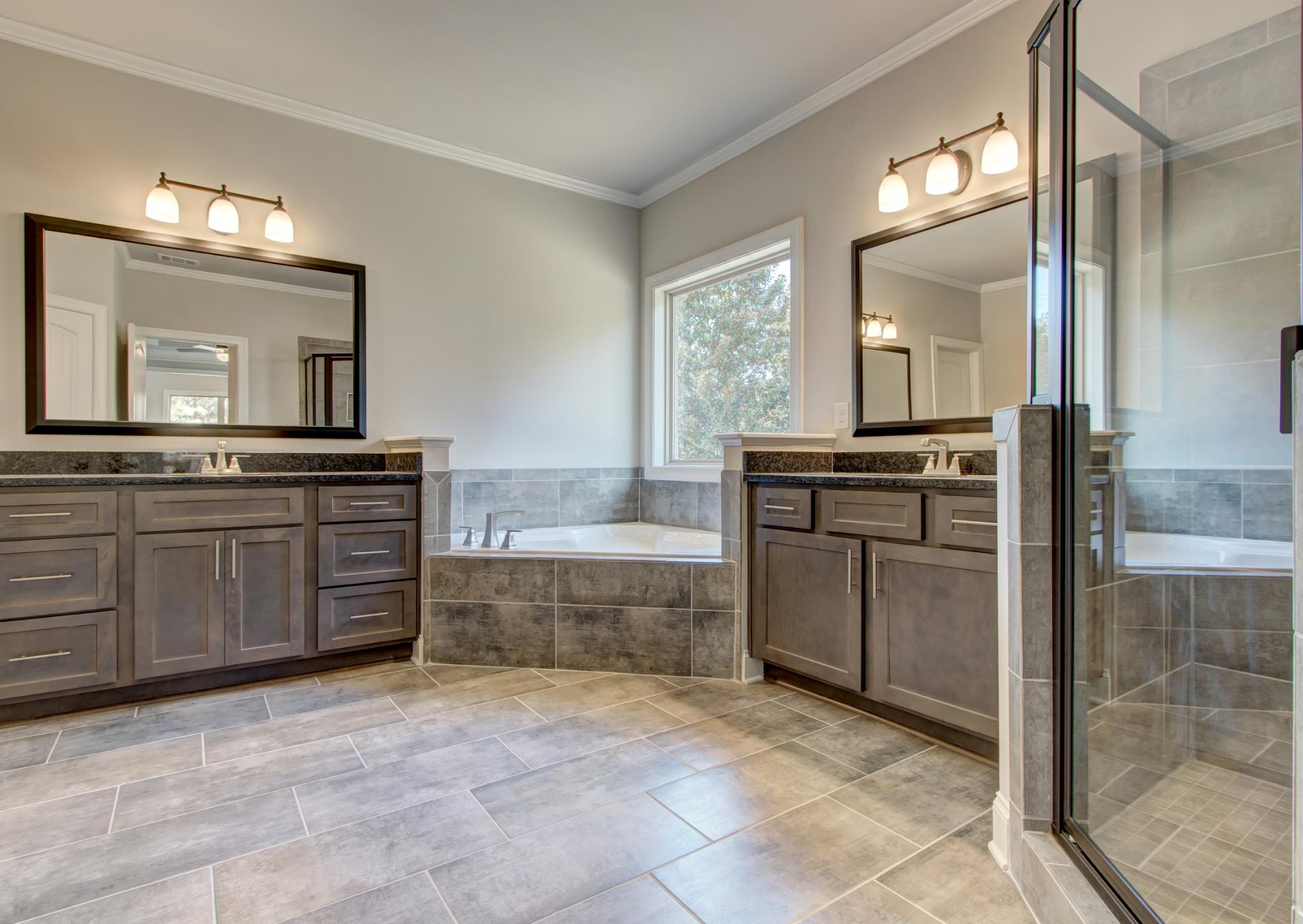 Bathrooms Photo Gallery | Reliant Homes