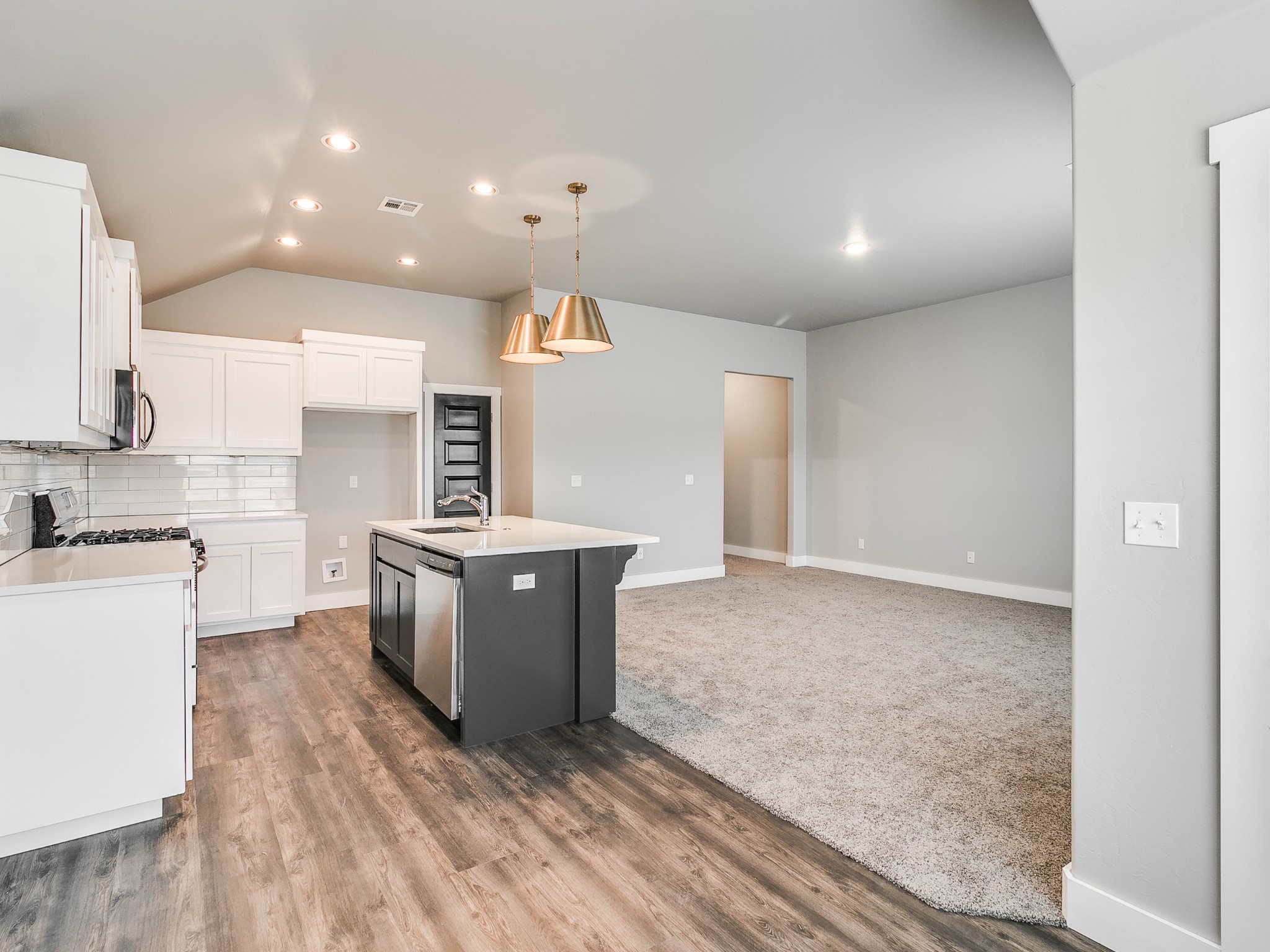 Kitchens Photo Gallery | Authentic Custom Homes