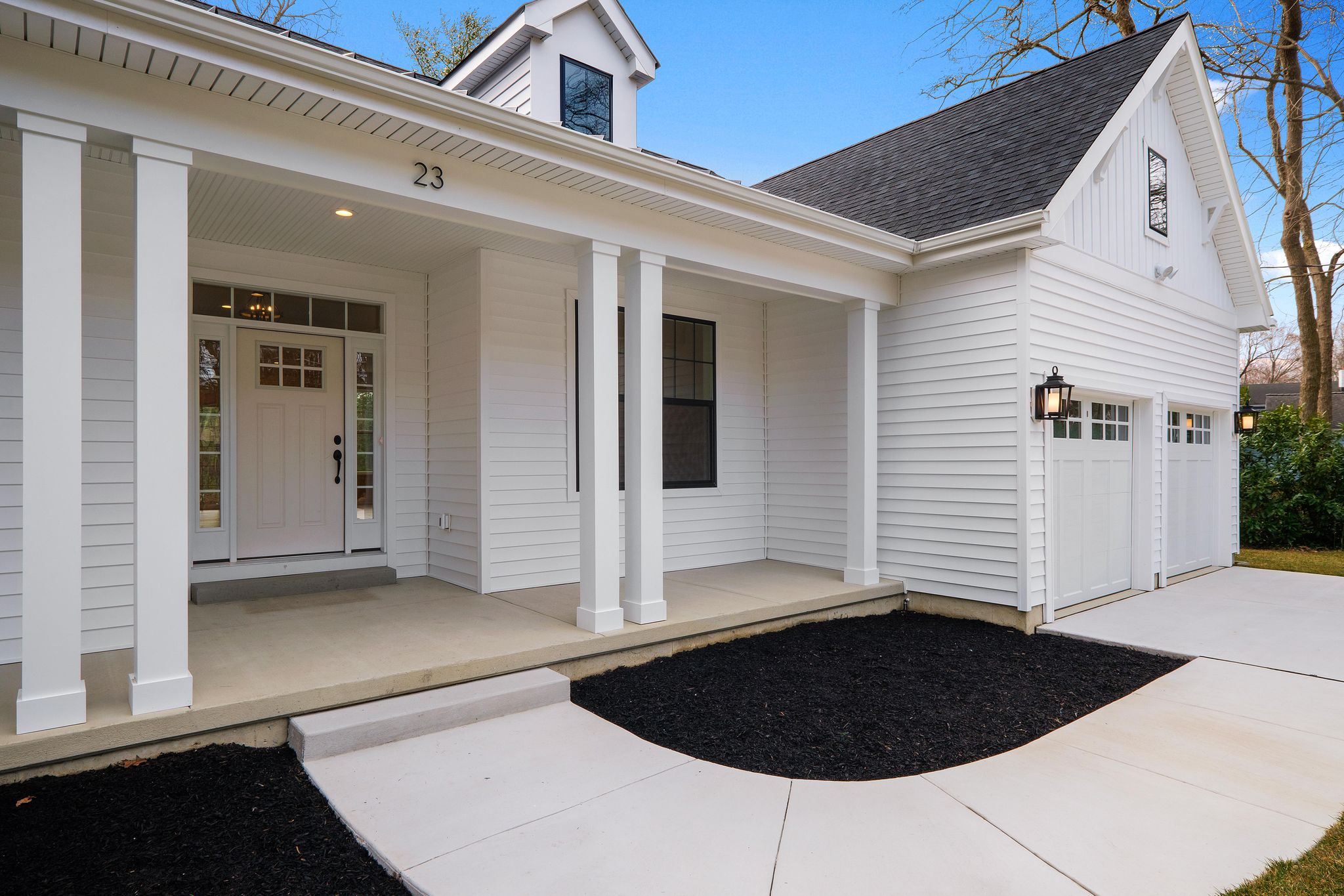 Lake Front Farm House in New Jersey