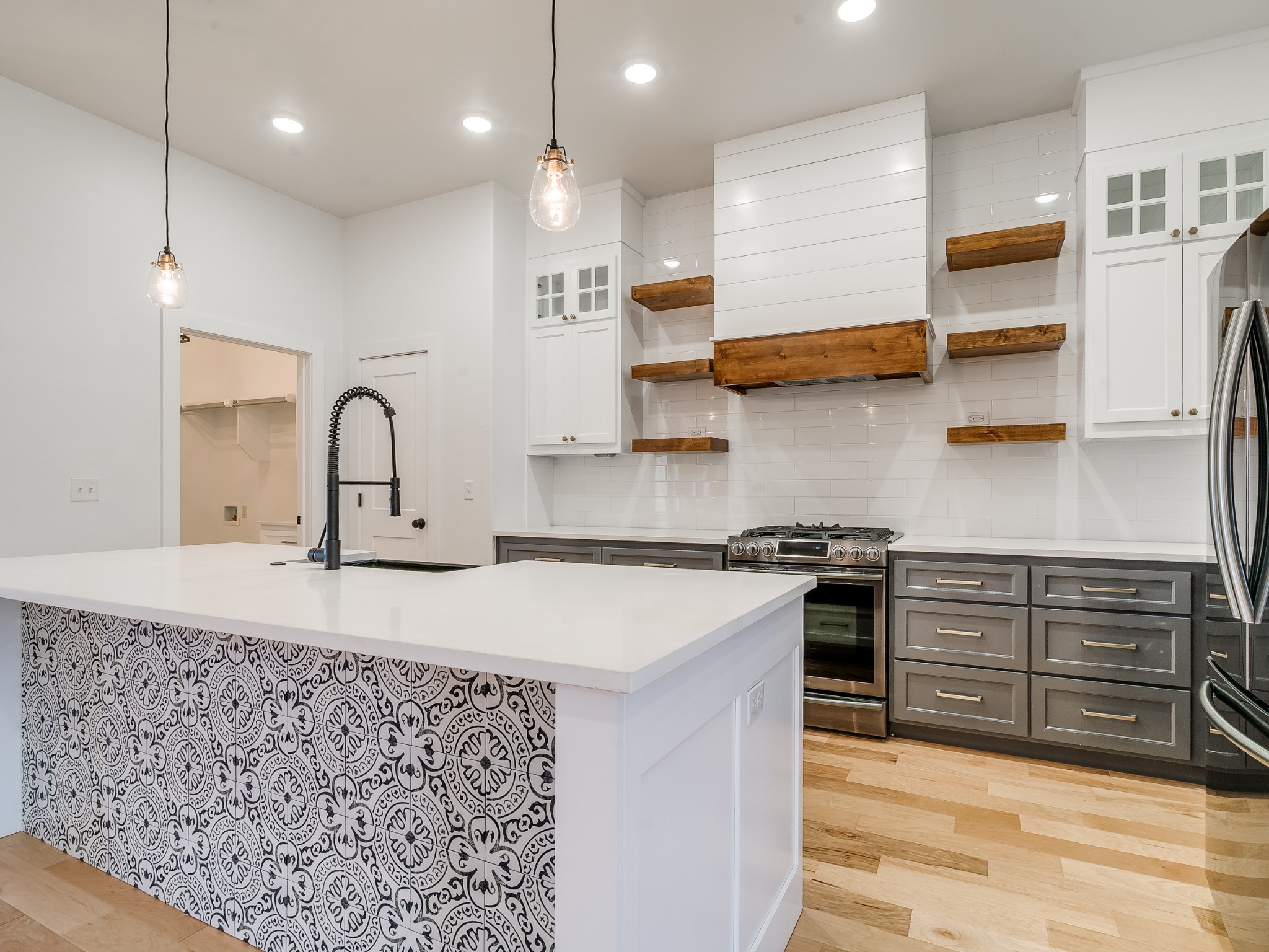 Kitchens Photo Gallery | Authentic Custom Homes