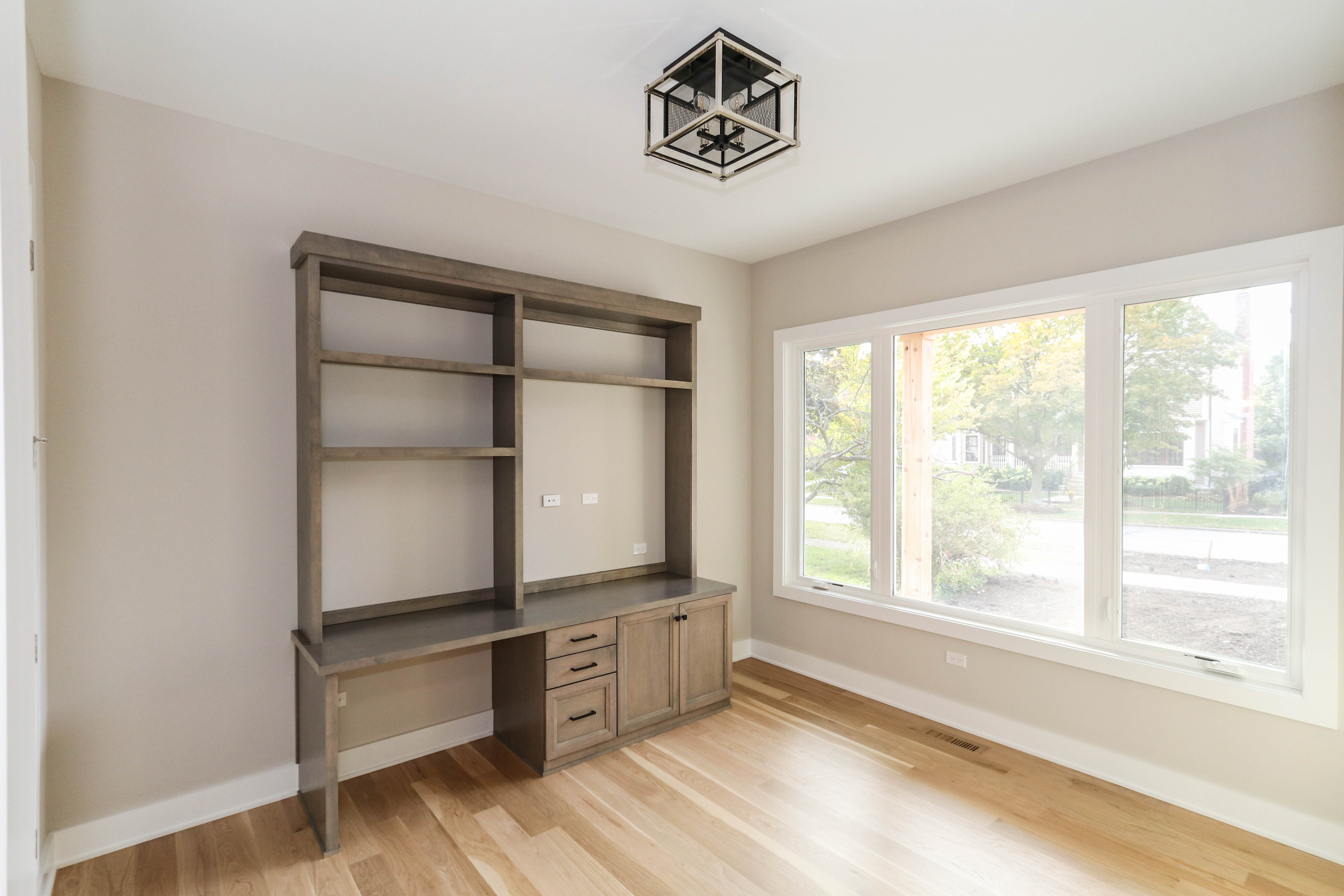 Photo Gallery | DJK Custom Homes | Office/Den Space