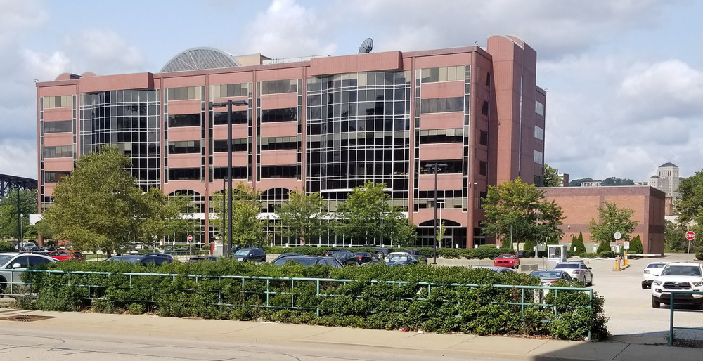 Robert Delmonico - Professionals - Avison Young Global