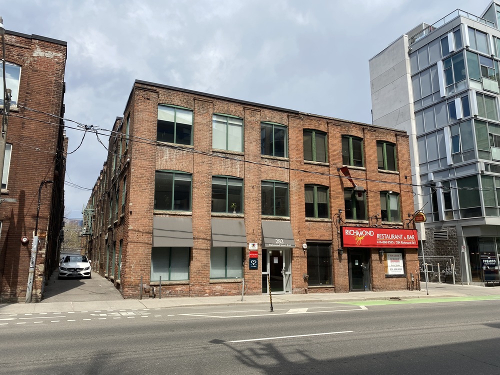 Jesse Fragale - Professionals - Avison Young Global