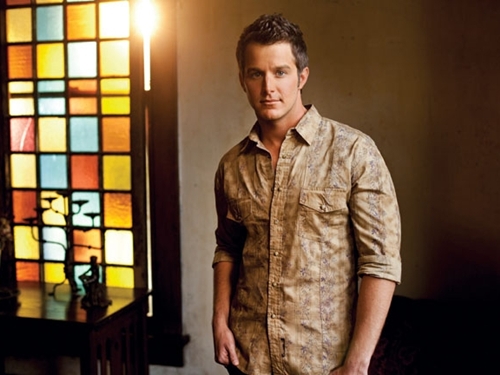 The Official Easton Corbin Website