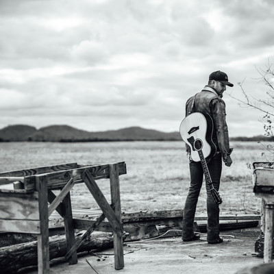 The Official Easton Corbin Website