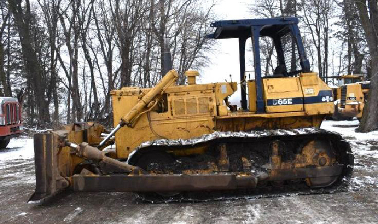 Heavy Equipment: Dozers, Tree Shear, Trucks, Forklift, Crane, Trailers