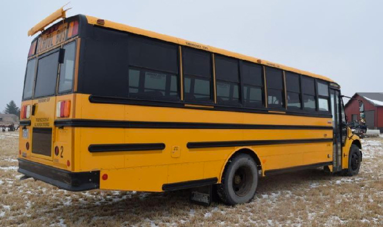 2009 Freightliner Thomas Bus & 1998 International Navistar Bus