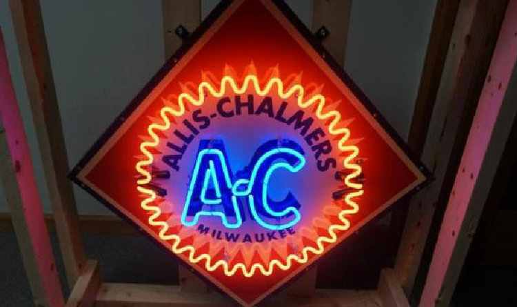 (4) New Classic Neon Signs