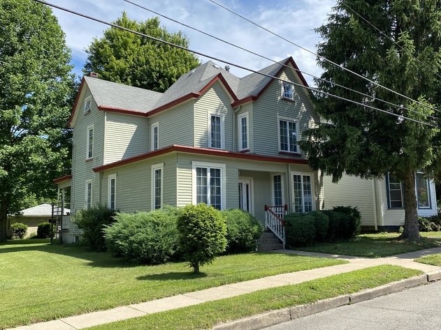 3 Bedroom Home on a Double Lot