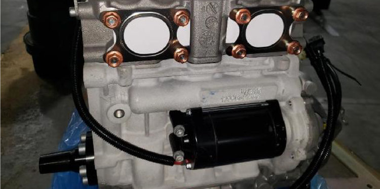 (4) NEW Weber 72HP 750REV Engine Kits