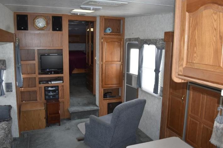 2002 Keystone Cougar 286 5th Wheel Camper
