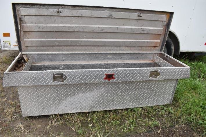 1945 Case SC Tractor, Boss 8' V-Plow, Lawn Tractors, Snowblowers ...