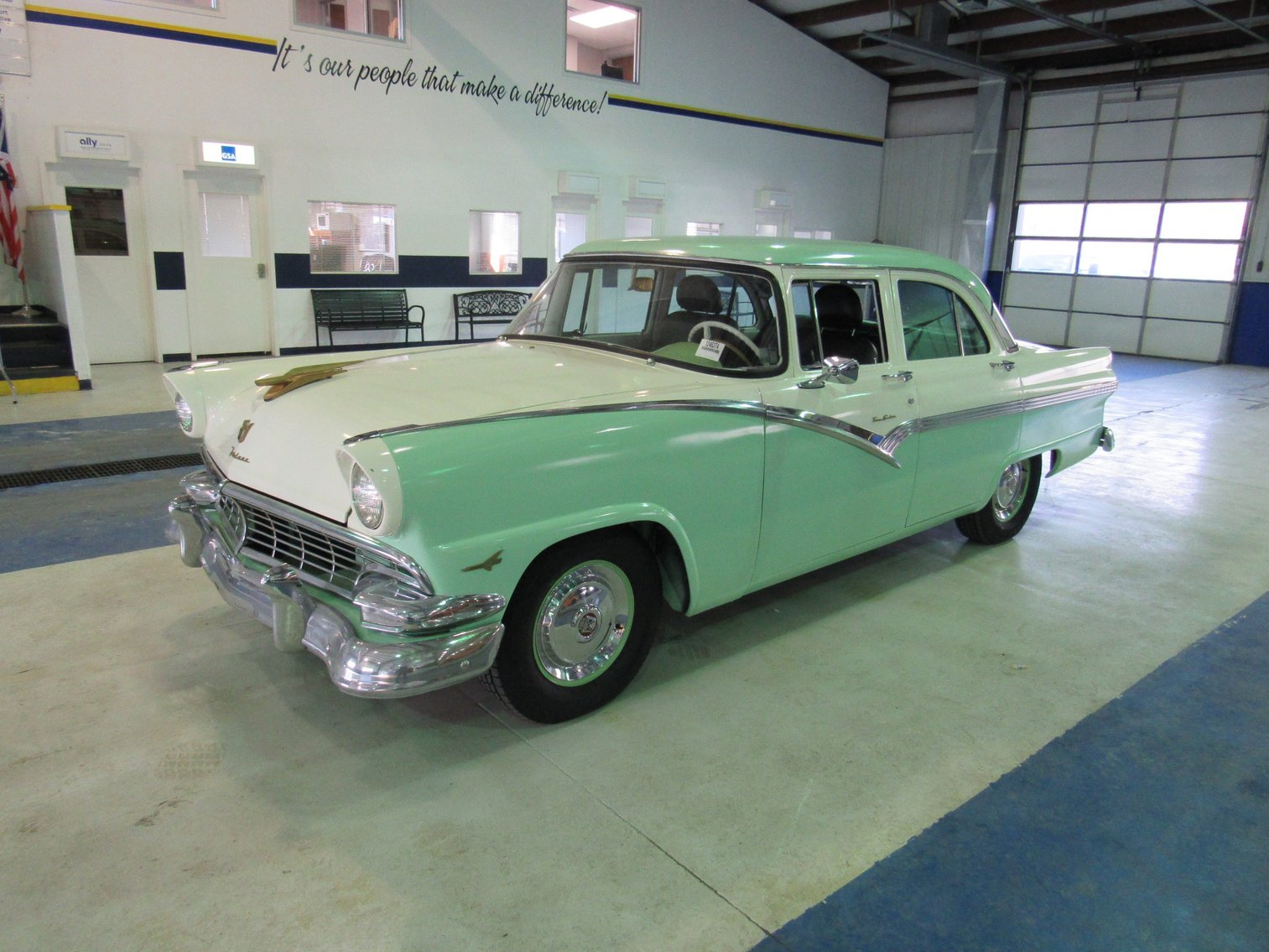 St Albans, WV - 1956 Ford Fairlane 4 Door! Sells to the Highest Bidder!