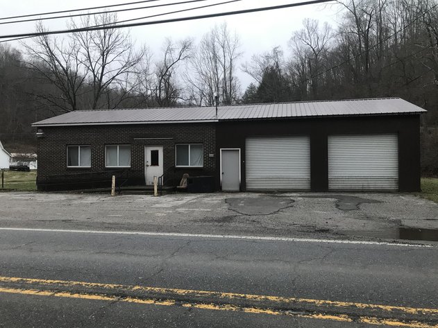 Versatile Commercial Building with 2 Bay Garage