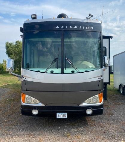 2006 Fleetwood Excursion 39L Motorhome & 2011 Enclosed Trailer