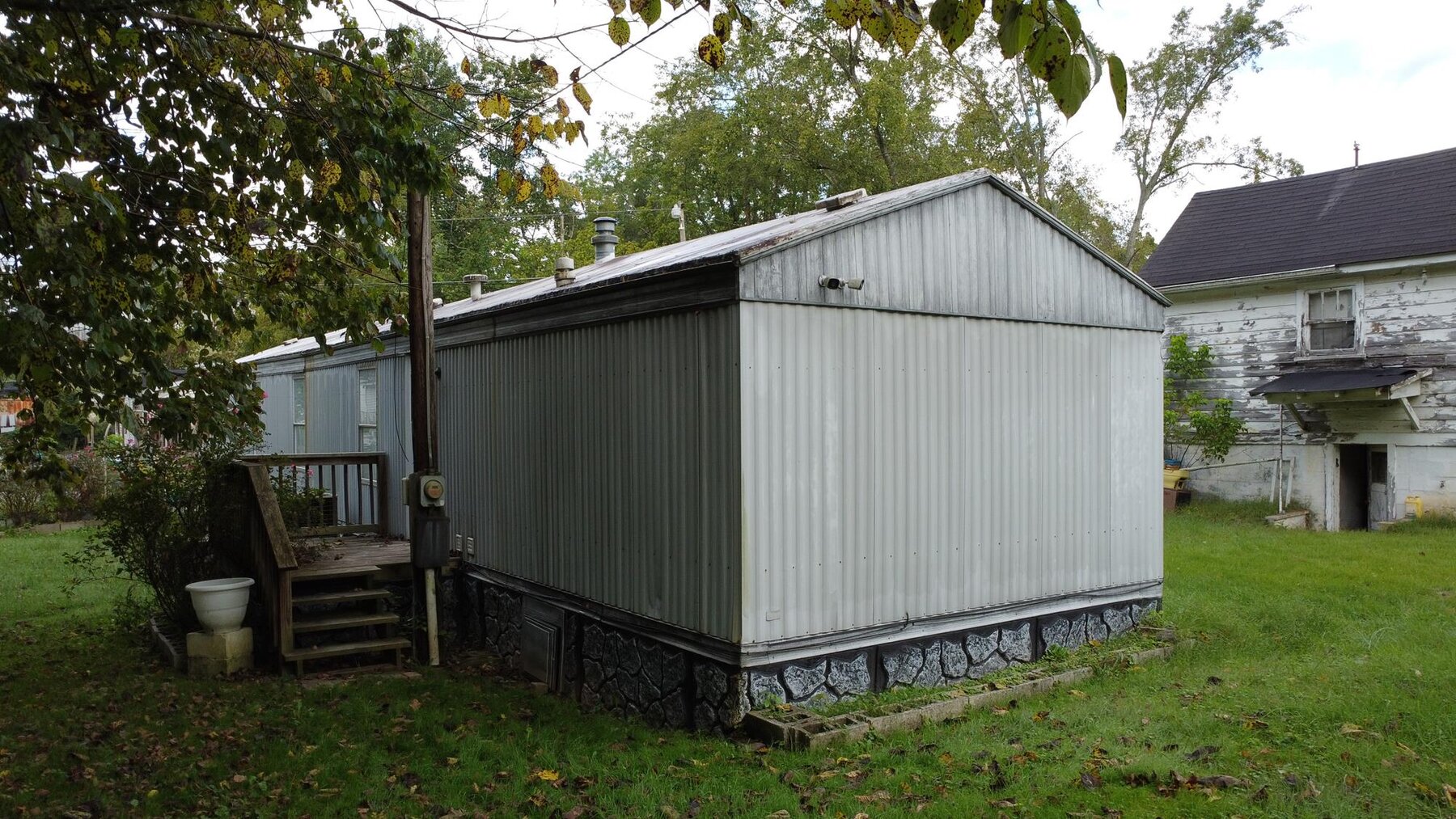 SOLD $25,300 - 3 Bedroom in Saint Albans Selling to the Highest Bidder