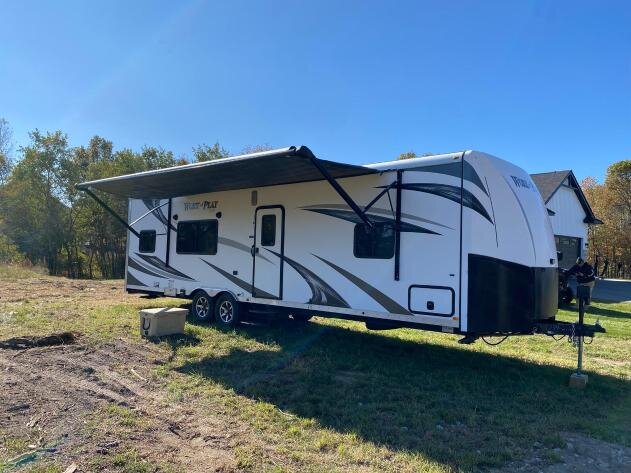 2016 Work and Play By Keystone 30' & 2020 Polaris RZR