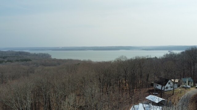River Escape - Brick Cottage near TN River in Eva