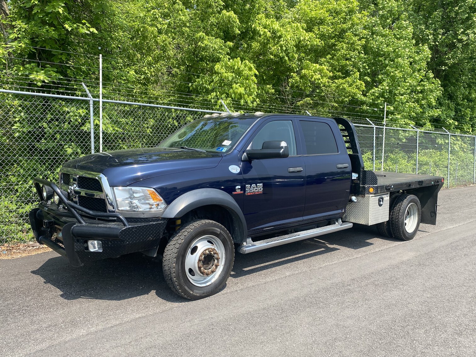 St Albans, WV – 2015 Ram 5500 4x4 Flatbed Cummings 6.7L Truck!