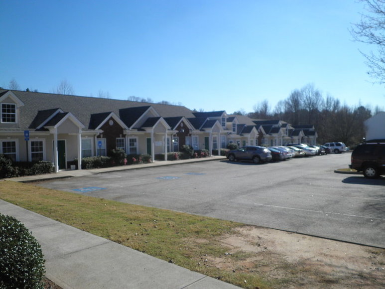Millpointe Office Park in Hiram, GA