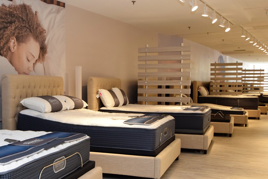 Fortunoff Mattress Showroom of Paramus