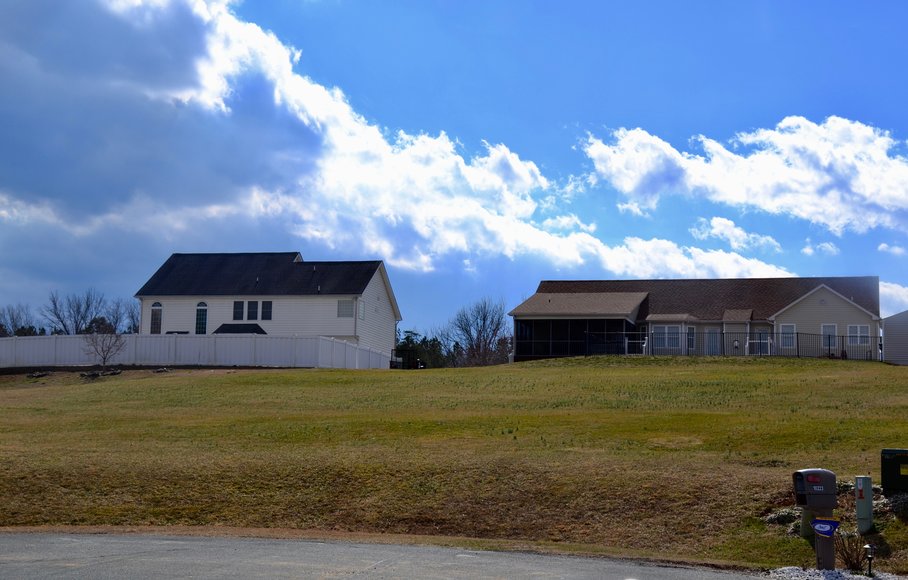 5 Lots in Spring Creek Subdivision on Public Water & Sewer ...