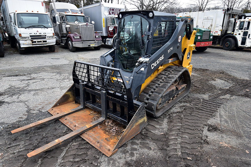 John Deere 317G Compact Track Loader (2018)
