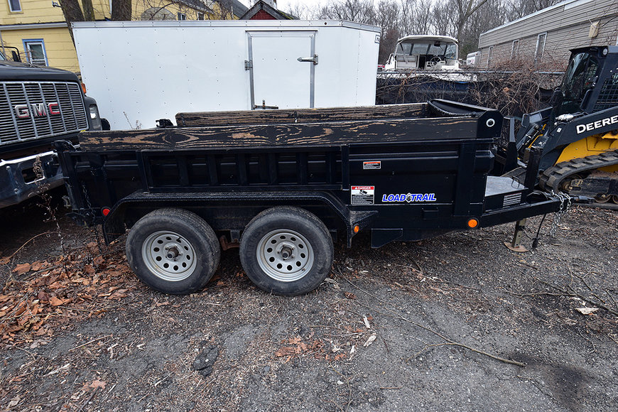 2016 Load Trail tandem axle dump trailer