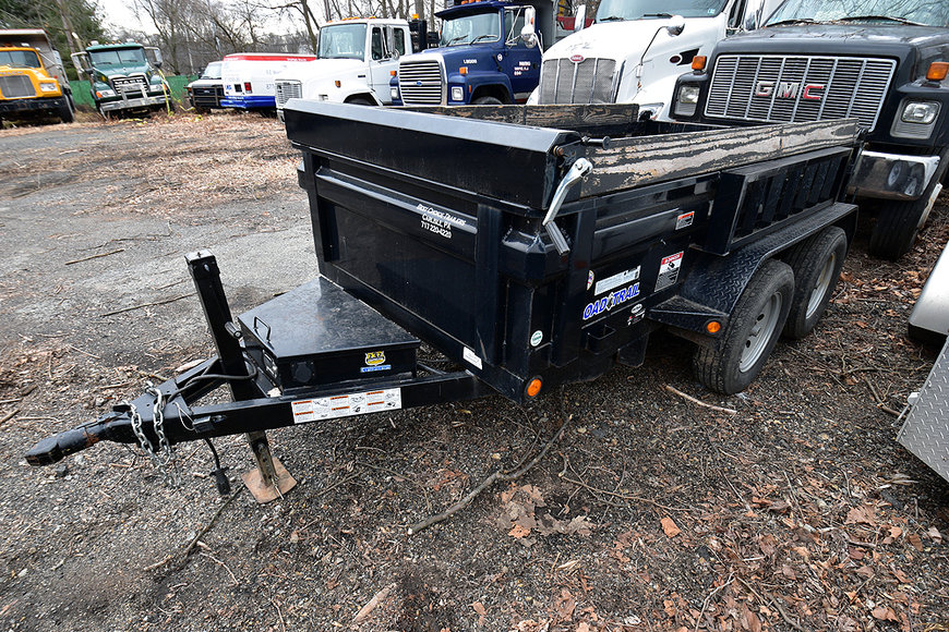 2016 Load Trail tandem axle dump trailer