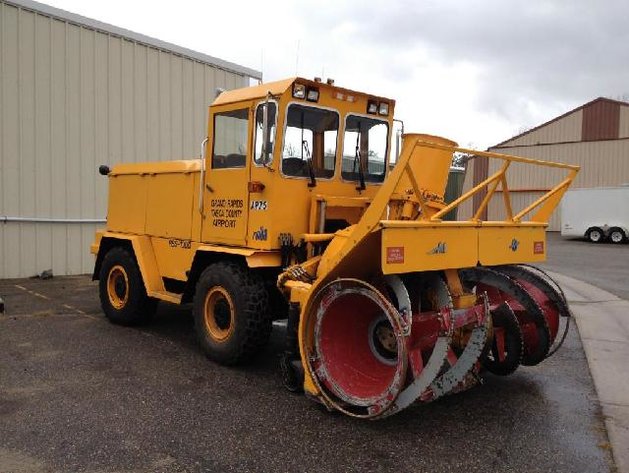 CITY OF GRAND RAPIDS ROLBA 1989 RSS-1000 SNOW BLOWER AND MORE ONLINE ...