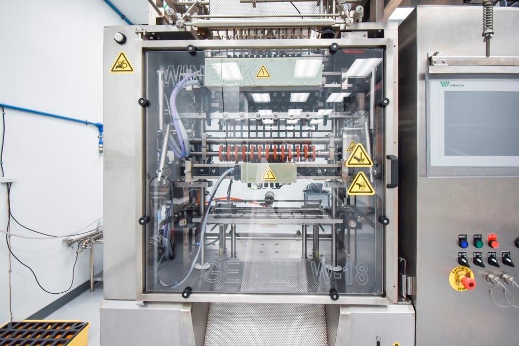 **SOLD** MJK0621 Fast Pack Winpak W-18 Pouching Machine With Tooling ...
