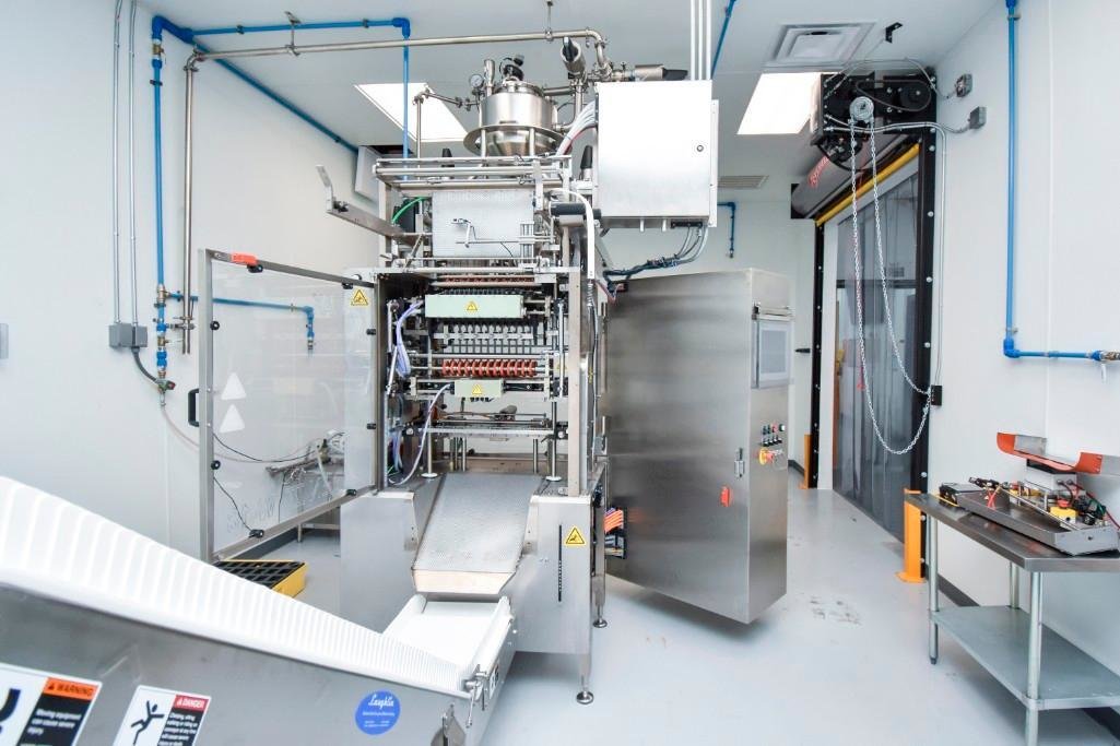 **SOLD** MJK0621 Fast Pack Winpak W-18 Pouching Machine With Tooling ...