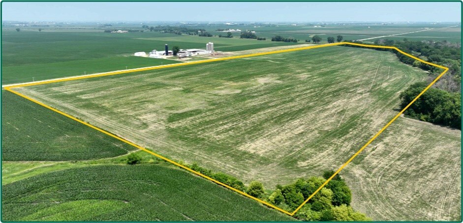 Clinton Co., IA - 72.10 Ac., m/l (010-2642-01)