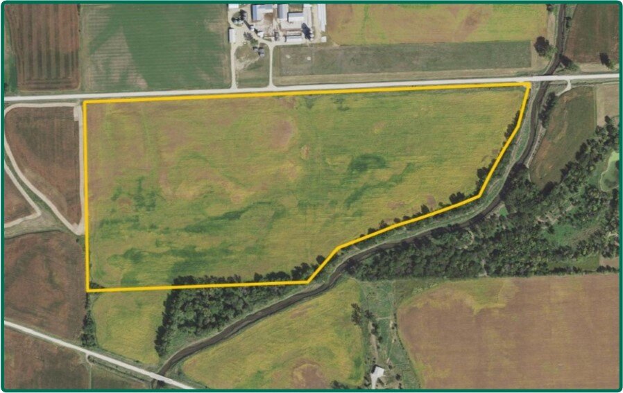 Clinton Co., IA - 72.10 Ac., m/l (010-2642-01)