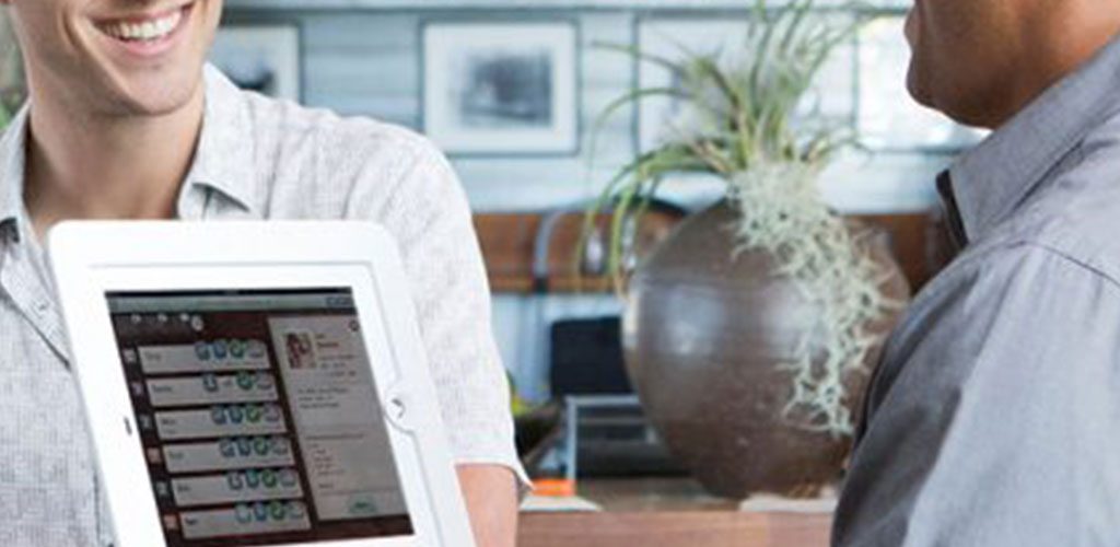 Make the Most of Your Host Stand with Guest Manager | CAKE