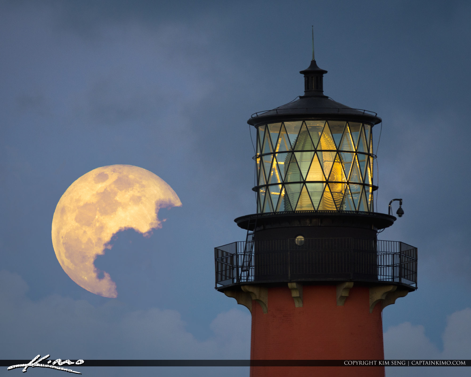99 Percent Full Moon Rise from Jupiter Lighthouse Florida – HDR ...