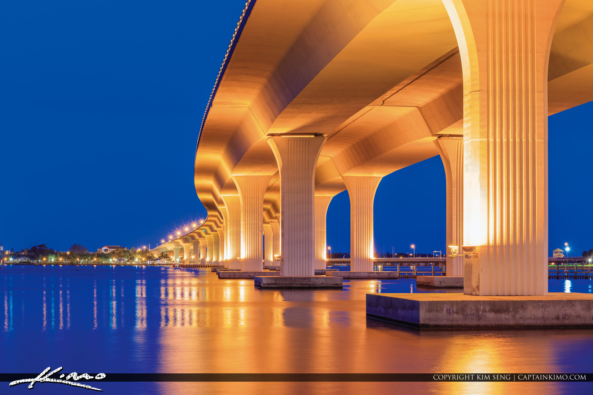 Roosevelt Bridge Stuart Florida Smooth Water Blue Twilight Sky | HDR ...