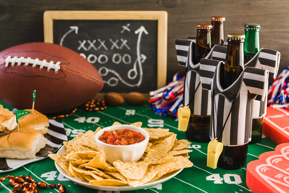 How To Plan A Super Bowl Party On A Budget – CardCash Blog