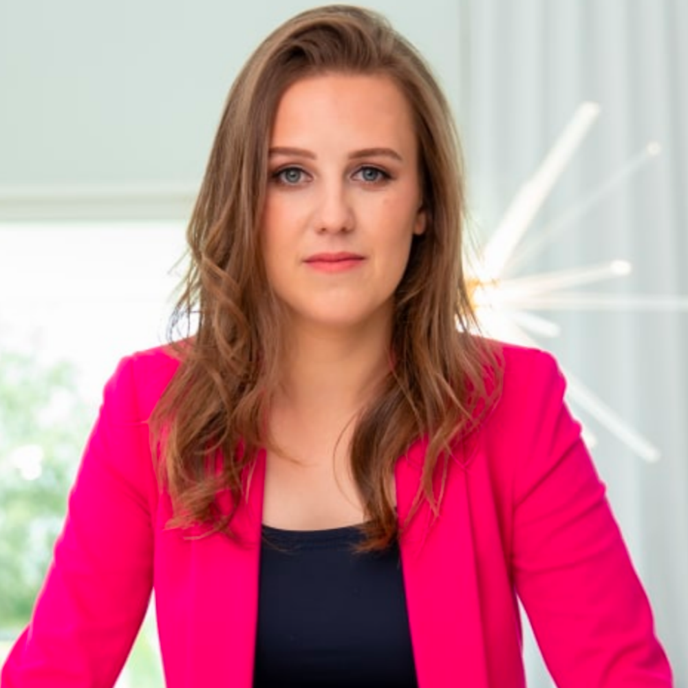 Anna Cheniuntai | Co-founder and CEO - Apis Cor | Forbes Business Council