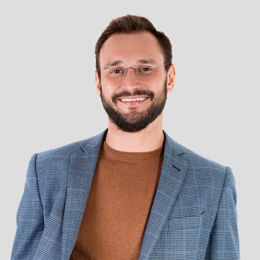 Alex Galt | Founder & CEO - Realiste AI | Forbes Business Council