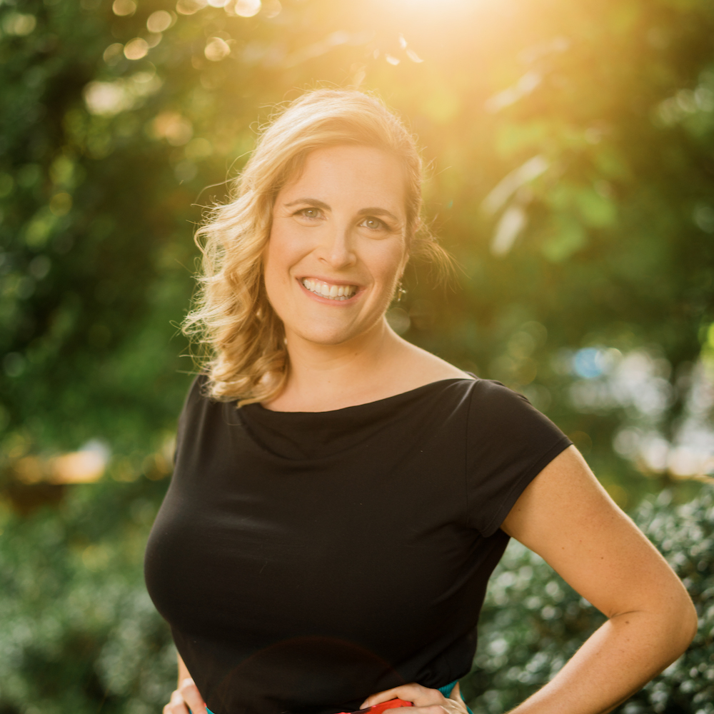 Merav Yuravlivker | CEO and Co-founder - Data Society | Forbes ...