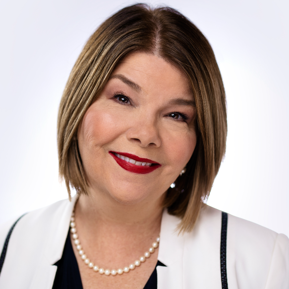 Kathleen Lucente | CEO and Founder - Red Fan Communications | Forbes ...