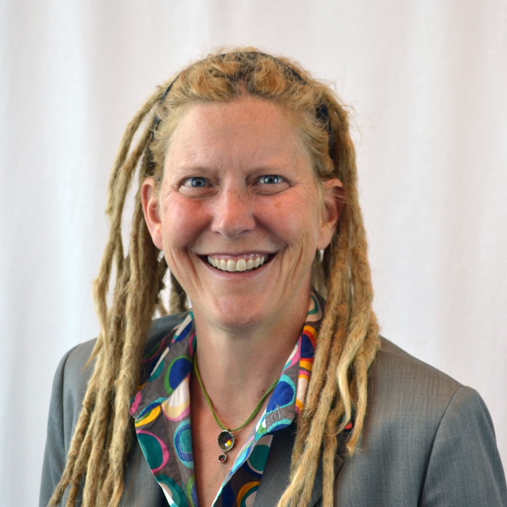 Ronica Roth | Co-Founder & Principal - The Welcome Elephant | Forbes ...
