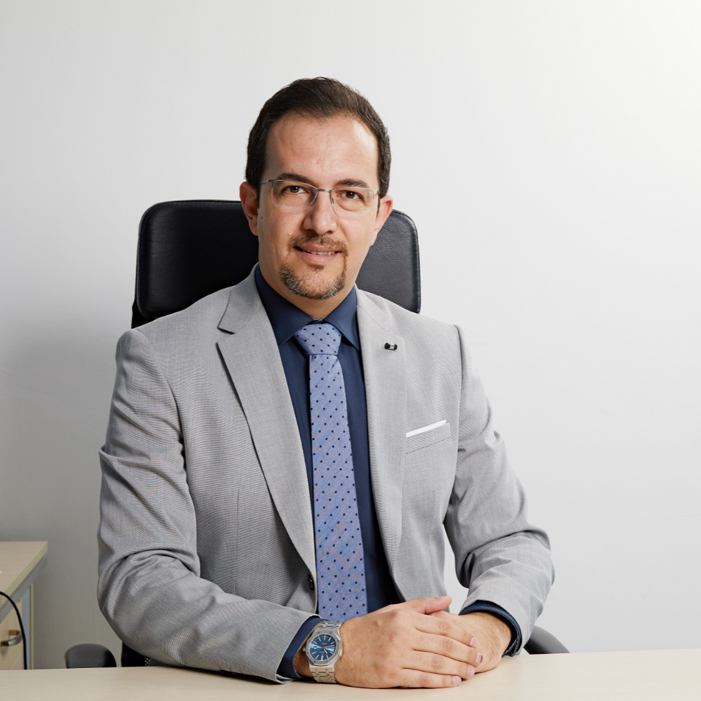 Mo Mobasseri | Co-founder and CEO - emt | Forbes Business Council