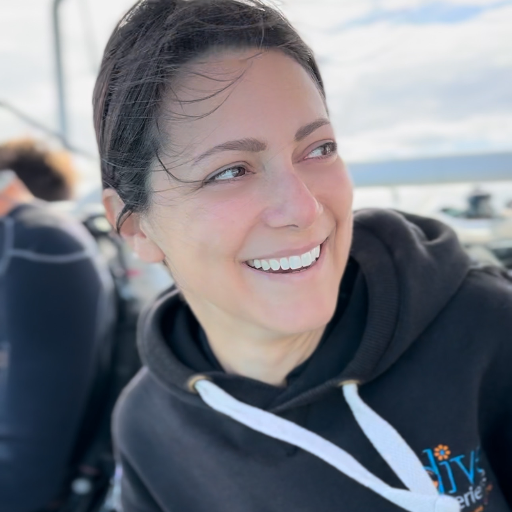 Andi Cross | Growth Strategist, Edges of Earth Expedition Lead & SSI ...