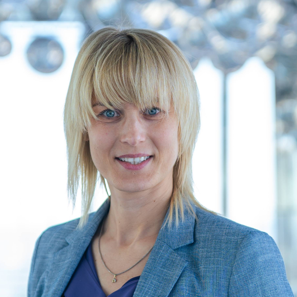 Barbara Puszkiewicz-Cimino | Director of Global Digital Marketing & CRM ...
