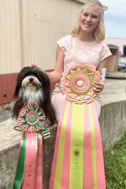 Junior Handler Spotlight: Samantha Abels of Plainfield, IL